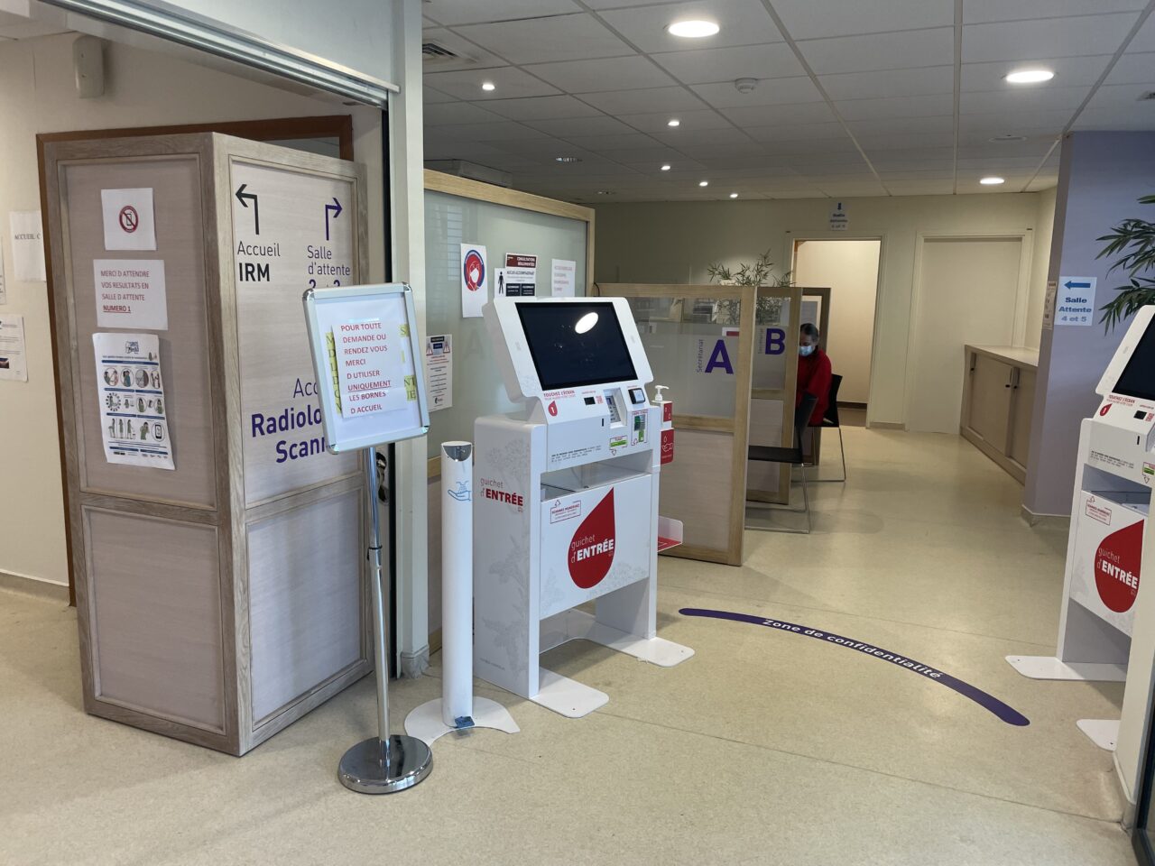 Bornes Guichet e-Santé WiiS au centre d’imagerie IMSEL au sein de l ...
